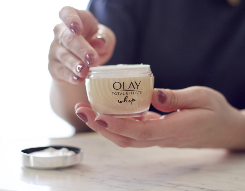 A New Olay Moisturizer to Combat Dry Winter Skin - Middle of Somewhere