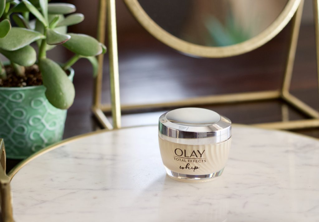 A New Olay Moisturizer to Combat Dry Winter Skin - Middle of Somewhere