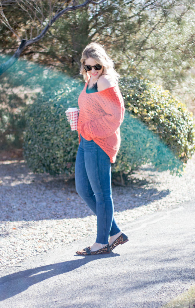 Oversized Free People Sweater: The Weekly Style Edit - Middle of Somewhere